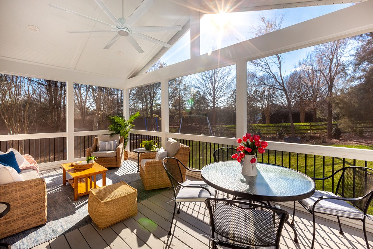 Covered Porch - Whyte Screened Porches