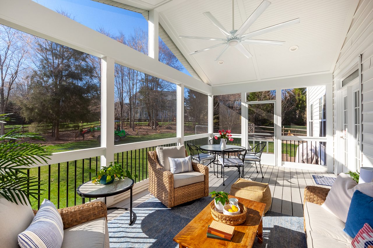 Covered Porch - Whyte Screened Porches