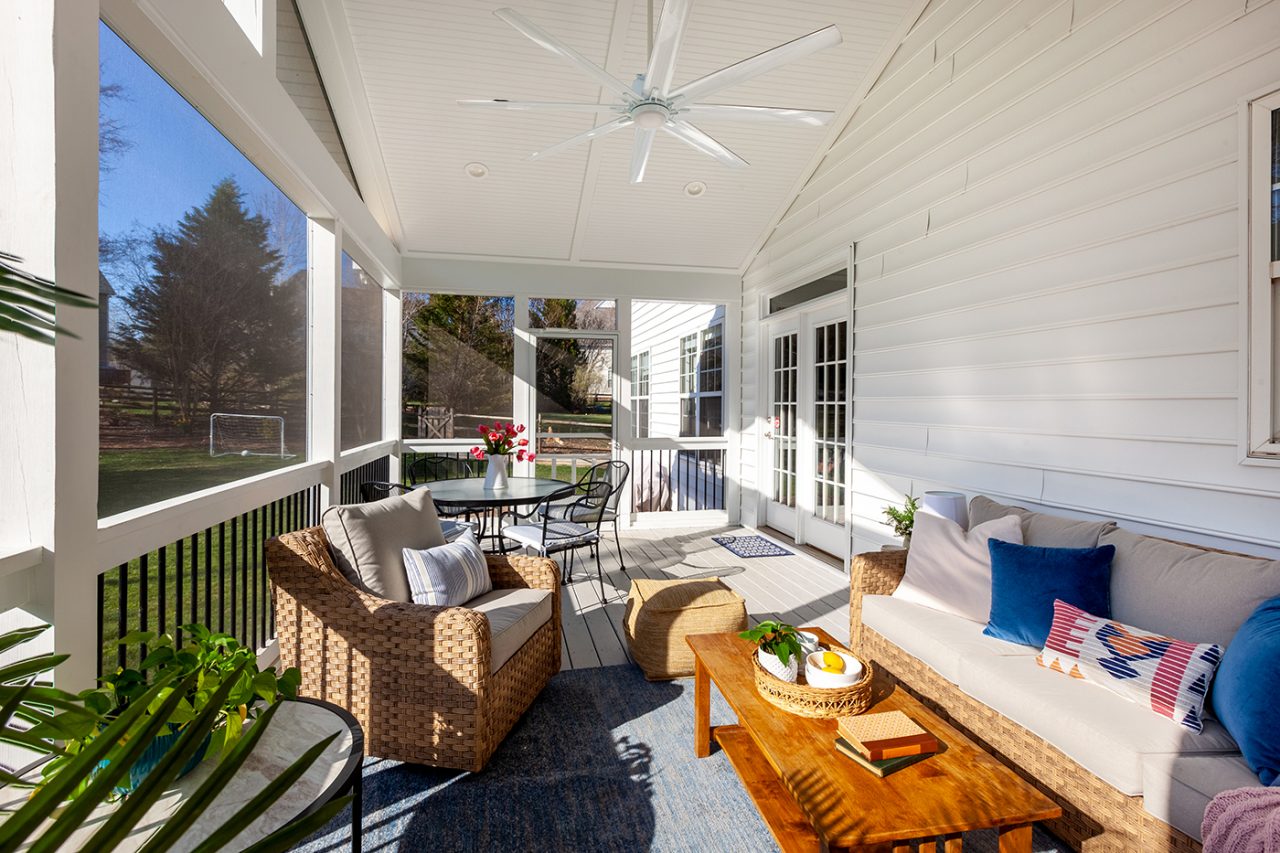 Covered Porch - Whyte Screened Porches