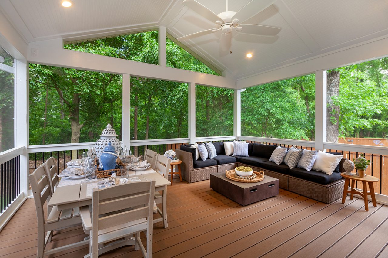 Covered Porch - Whyte Screened Porches