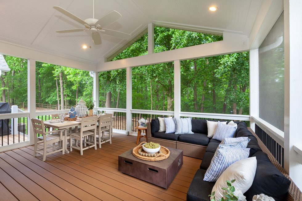 Covered Porch - Whyte Screened Porches