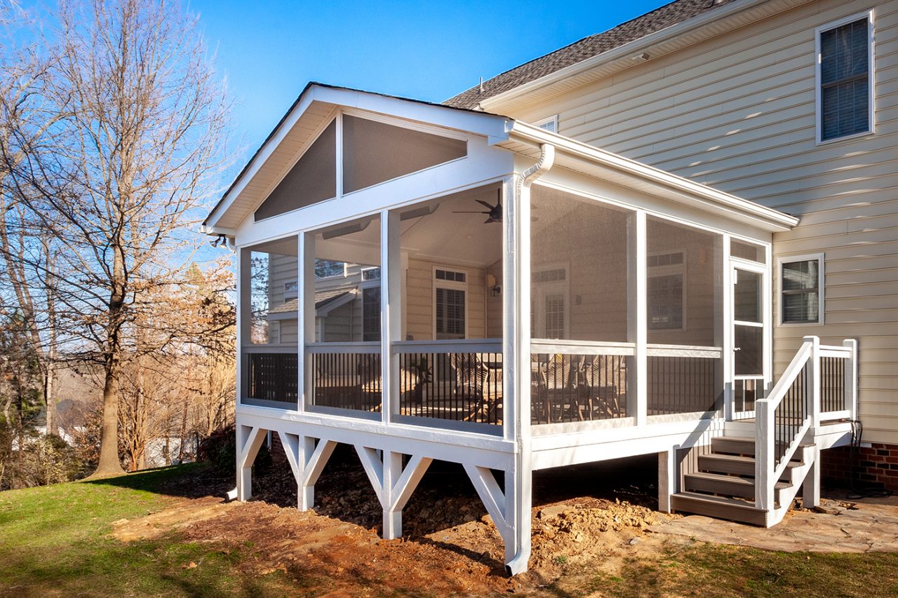 Covered Porch - Whyte Screened Porches