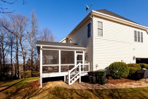 Covered Porch - Whyte Screened Porches
